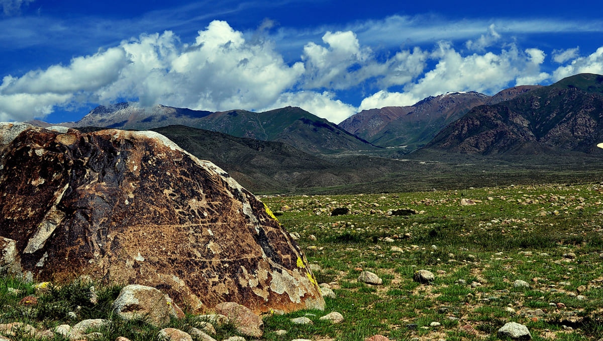 Örnök: An Open-air Museum of Petroglyphs and Ancient Artifacts